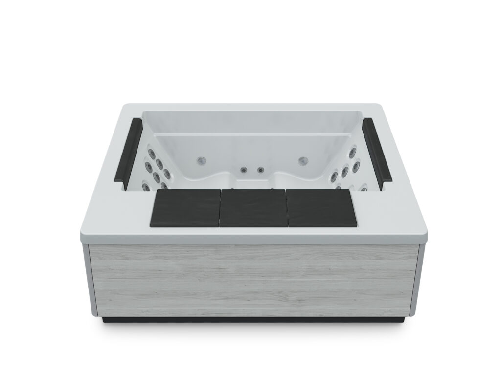 Aquavia Suite Hot Tub